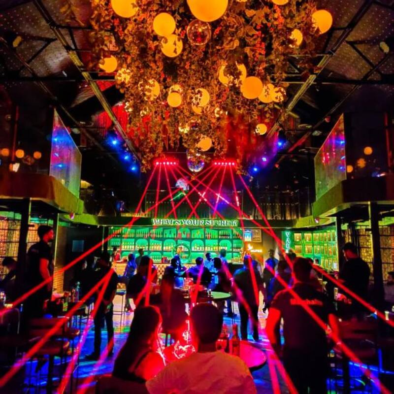 8 Exciting Ways To Experience Mumbais Vibrant Nightlife