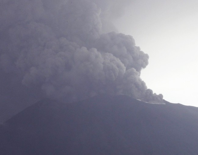 Volcano alert raised in Bali