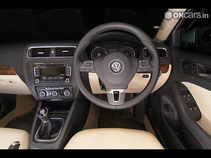 Volkswagen Jetta TSI Interor