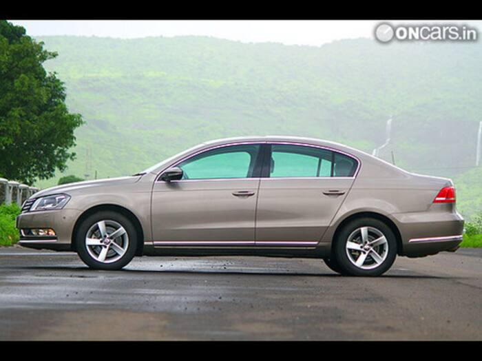 Volkswagen Passat Exterior