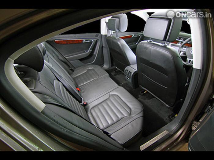 Volkswagen Passat Interior