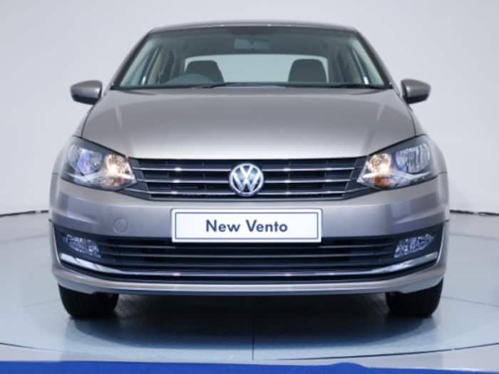 2015 Volkswagen Vento: Photo Gallery