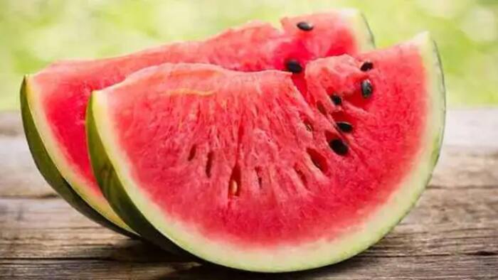 Beat The Heat with These Summer-Friendly Foods That Will Keep You ...