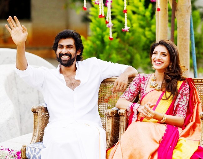 We have some more pictures from the Roka ceremony to show you.