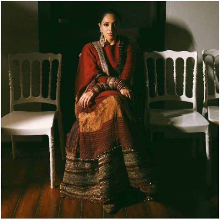 Sobhita Dhulipala drops new wedding festivity photos, wears handpainted ...