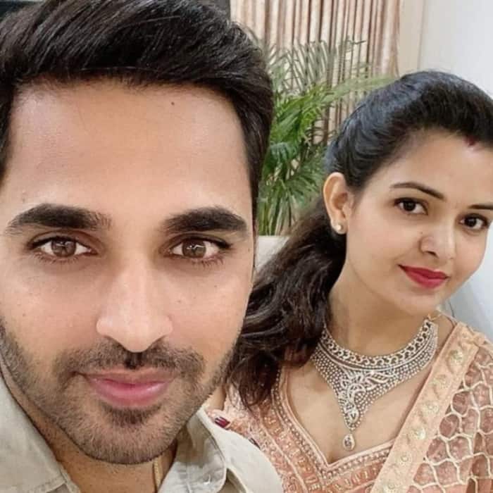 Meet Nupur Nagar, beautiful wife of star RCB player, they fell in love ...