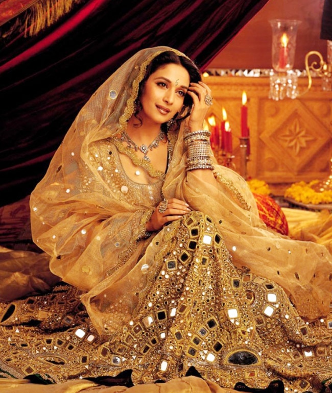 Madhuri Dixit’s Graceful Dance Moves