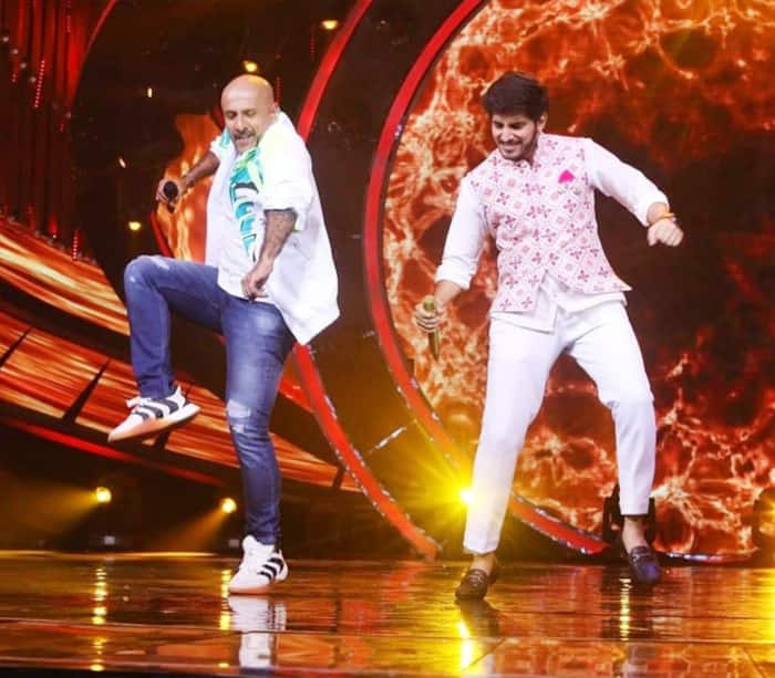 Nachiket Lele's top looks from Indian Idol 12
