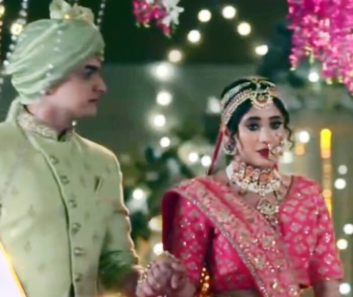 Yeh Rishta Kya Kehlata Hai Spoiler: Kartik Holds Sirat’s Hands to Let ...