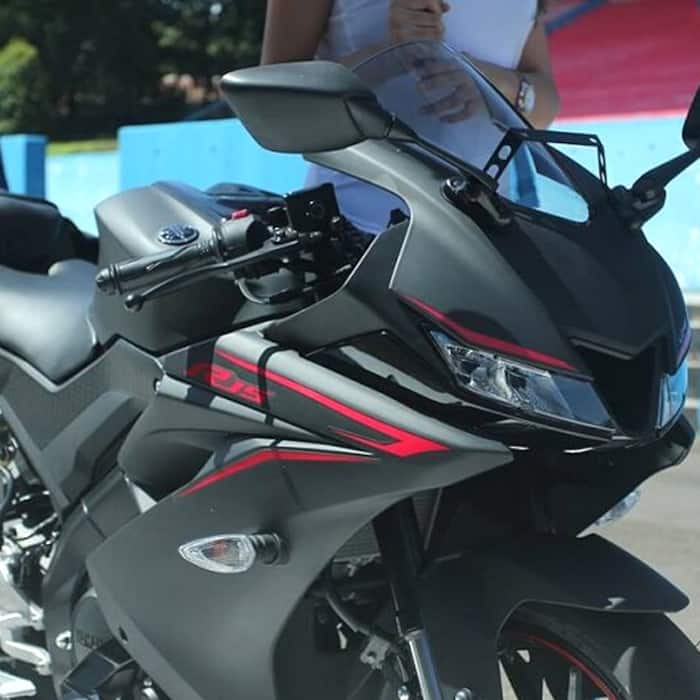 Yamaha YZF-R15 v3: Check out its features and specifications