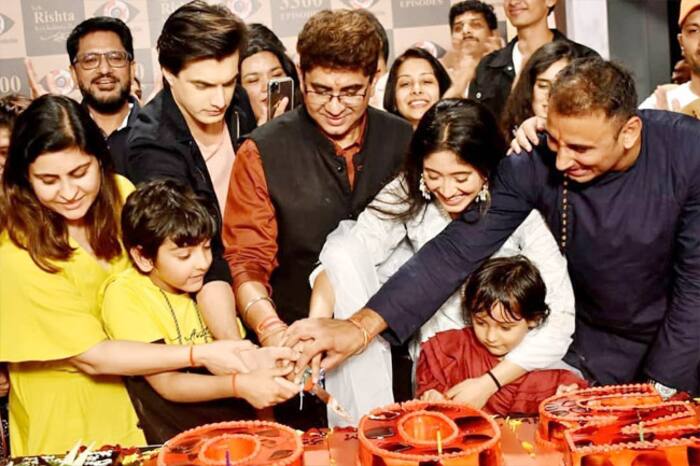 Yeh Rishta Kya Kehlata Hai Completes 12 Years: Naira And Kartik Perform ...