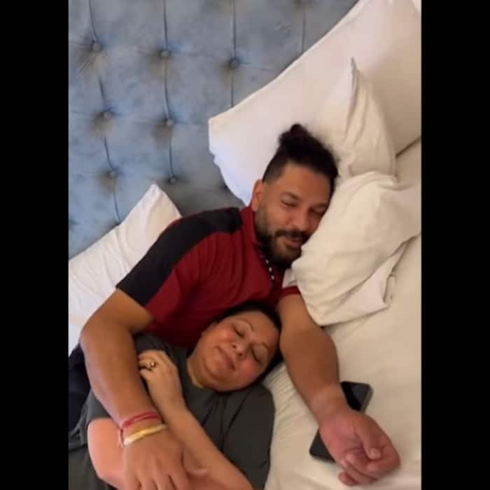 Inside photos of Yuvraj Singh's Rs 640000000 luxurious and massive Mumbai home